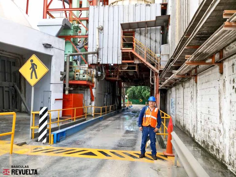 Dosificación de Producto a Granel - CEMEX | Básculas REVUELTA